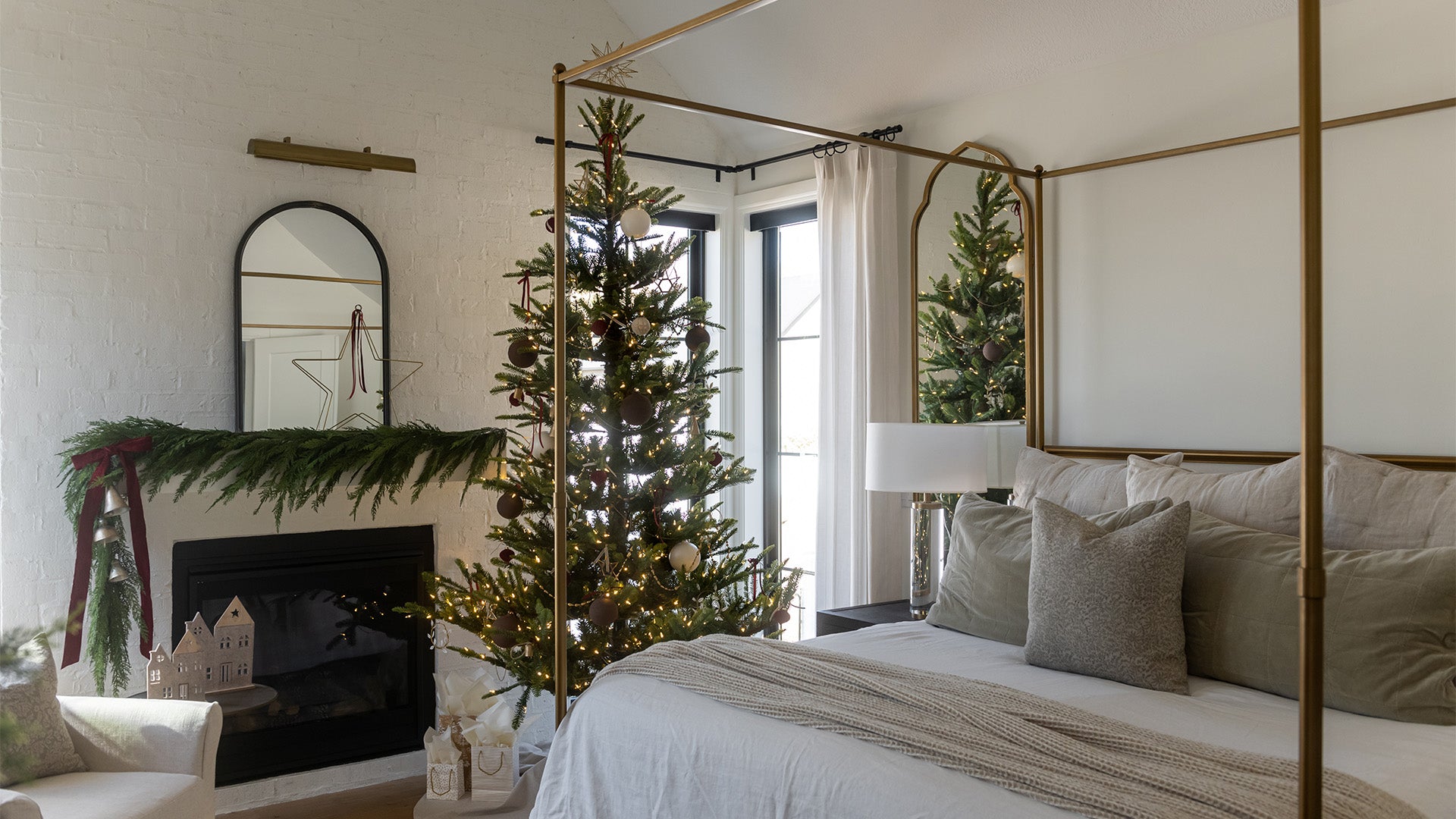 Christmas Tree Decorating Guide | Elements by Remedy